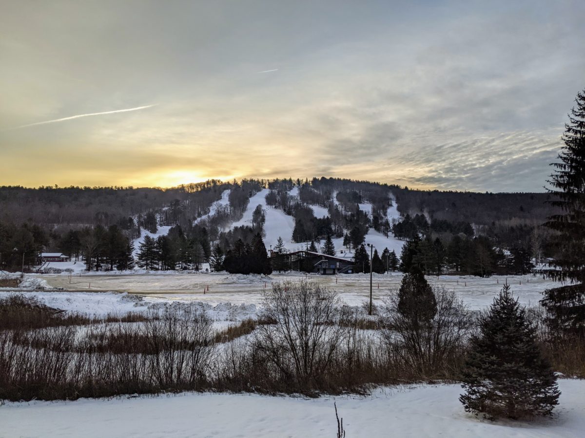 Hours of Operation | Mohawk Mountain Ski Area